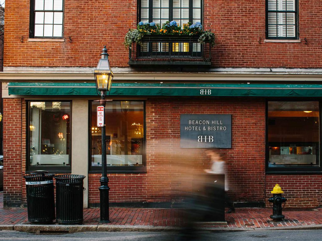 Saunders Hotel Group - What We Do